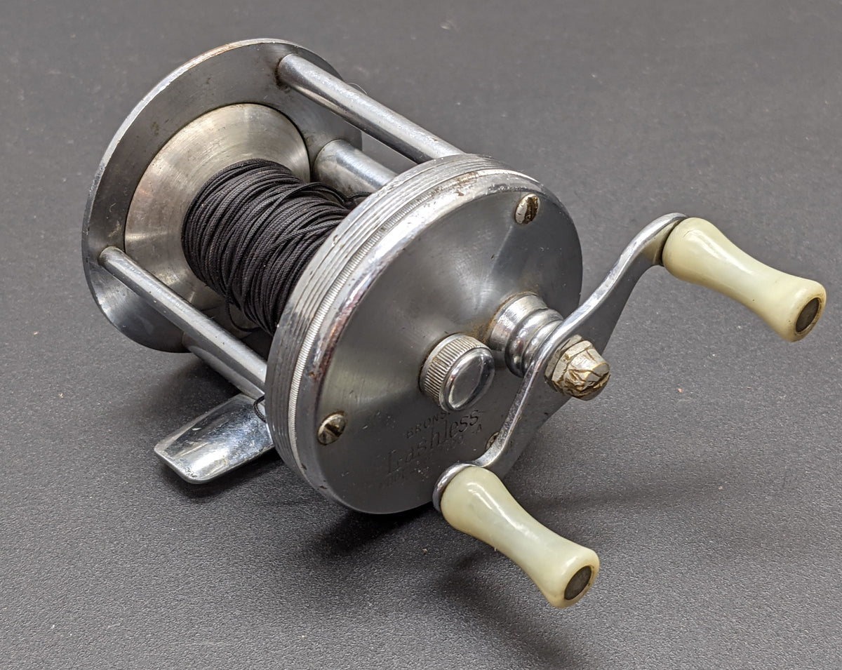 Bronson Lashless* Model No 1700-A Fishing Reel - Made in the USA F*S – Reticulum
